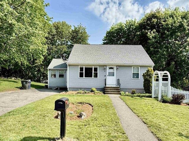 4 bedroom, Dracut MA 01826 LS102859963