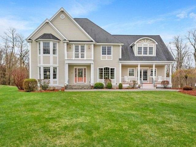 4 bedroom, Dracut MA 01826 101782264