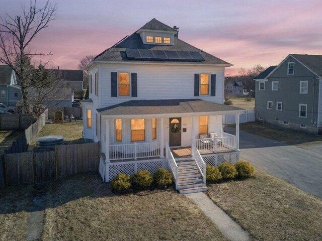 4 bedroom, Dracut MA 01826 102313383