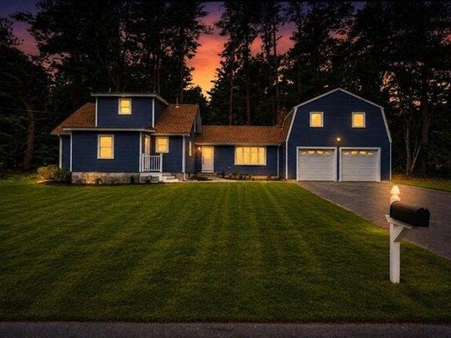 4 bedroom, Dracut MA 01826 104609146