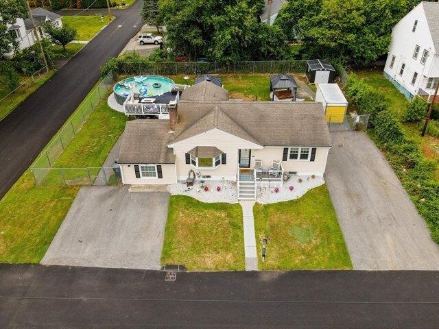 4 bedroom, Dracut MA 01826 105112969