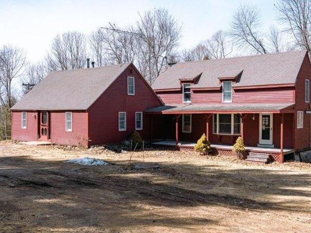 4 bedroom, Dresden ME 04342 102447506