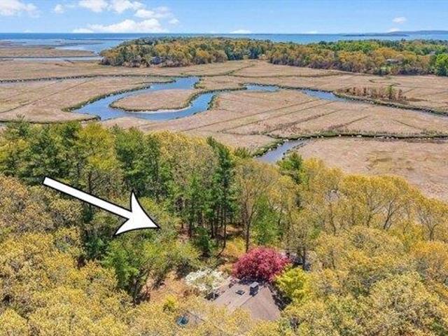 4 bedroom, Duxbury MA 02332 LS102960065