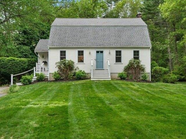 4 bedroom, Duxbury MA 02332 LS103037495