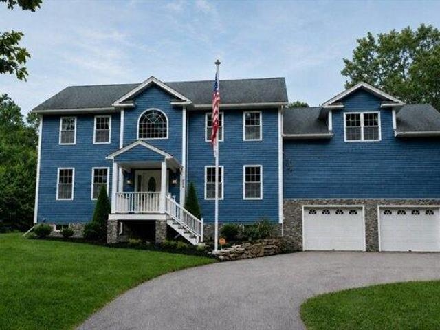 4 bedroom, Dudley MA 01571 104568716