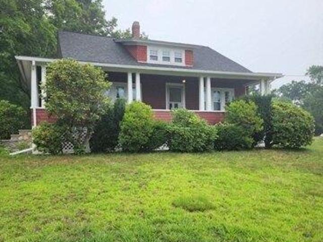4 bedroom, Dudley MA 01571 105158136