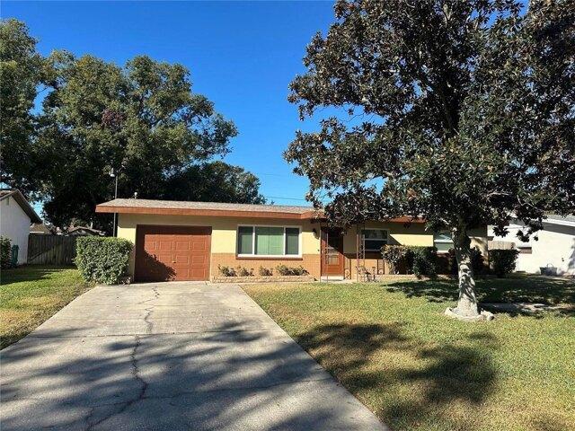 4 bedroom, Dunedin FL 34698 LS88842615