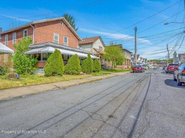 4 bedroom, Dunmore PA 18512 103604493