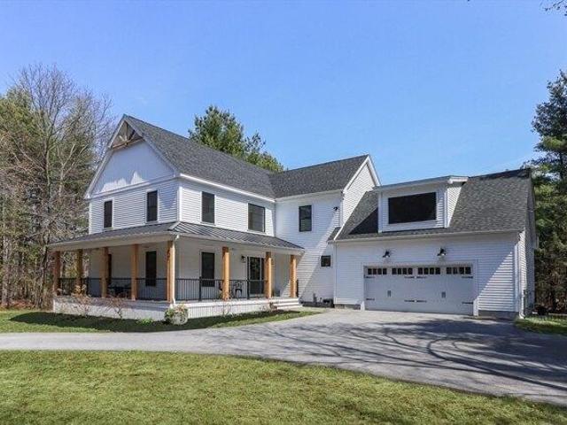 4 bedroom, Dunstable MA 01827 LS102922447