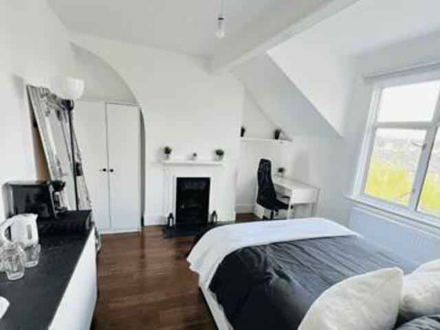 4 Bedroom Duplex For Rent In London