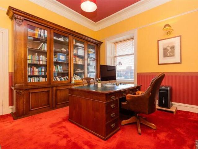 4 bedroom duplex for sale in Cleveden Road, Glasgow, G12