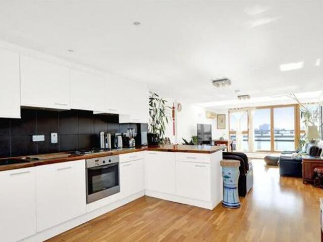 4 Bedroom Duplex For Sale In London