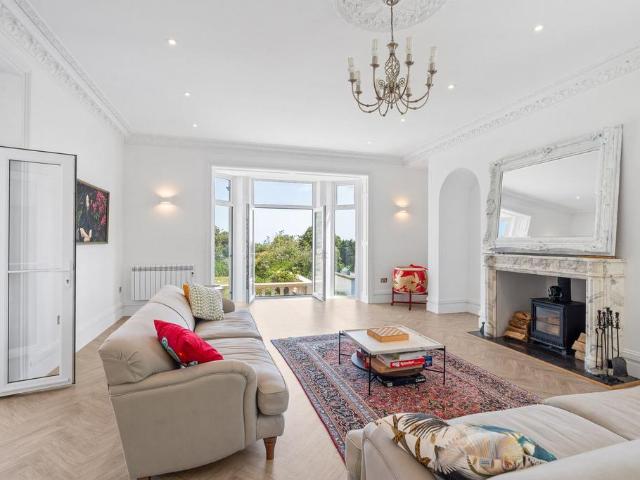 4 bedroom duplex for sale