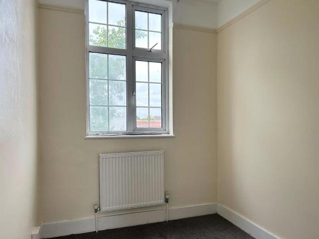 4 bedroom duplex to rent