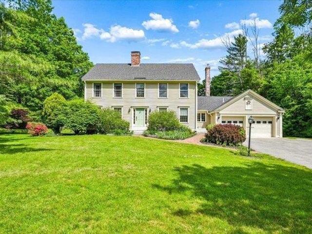 4 bedroom, Durham NH 03824 LS103070585