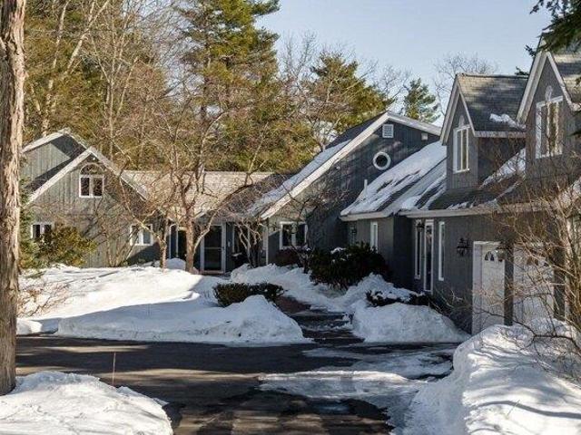 4 bedroom, Durham NH 03824 102217461