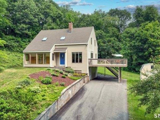 4 bedroom, Durham CT 06422 105158033