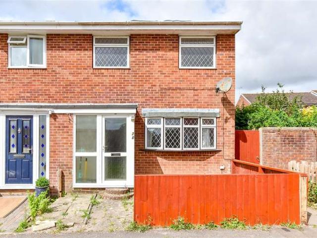 4 Bedroom End Of Terrace House
