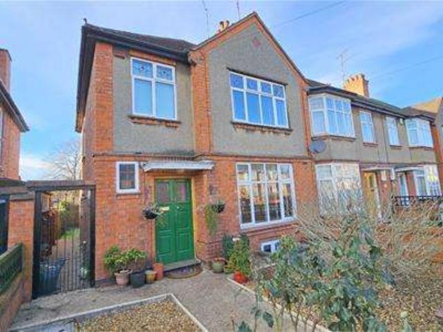 4 Bedroom End Of Terrace House