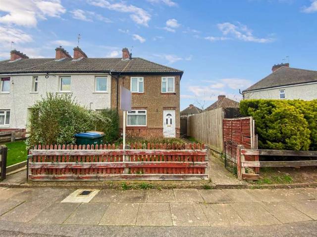 4 Bedroom End Of Terrace House