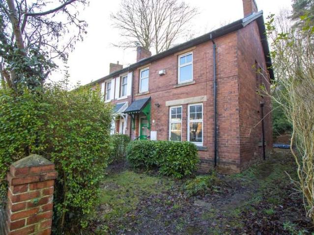 4 Bedroom End Of Terrace House