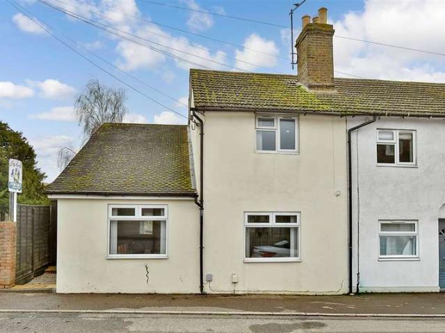 4 Bedroom End Of Terrace House
