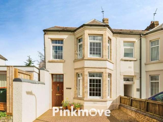 4 Bedroom End Of Terrace House