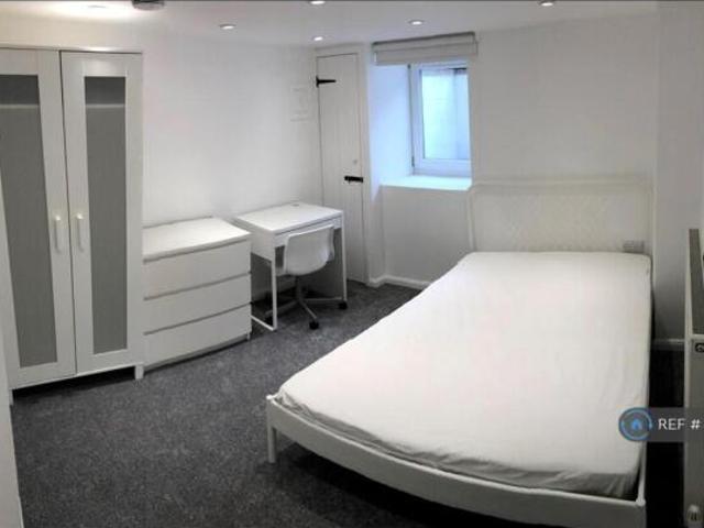 4 bedroom end of terrace house for rent in Ainsley Road, Sheffield, S10