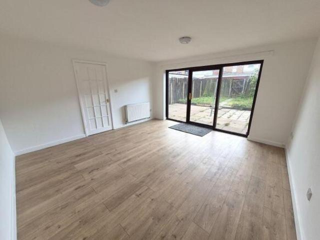 4 bedroom end of terrace house for rent in Beeston Close, Aston, Birmingham B6 5UE, B6