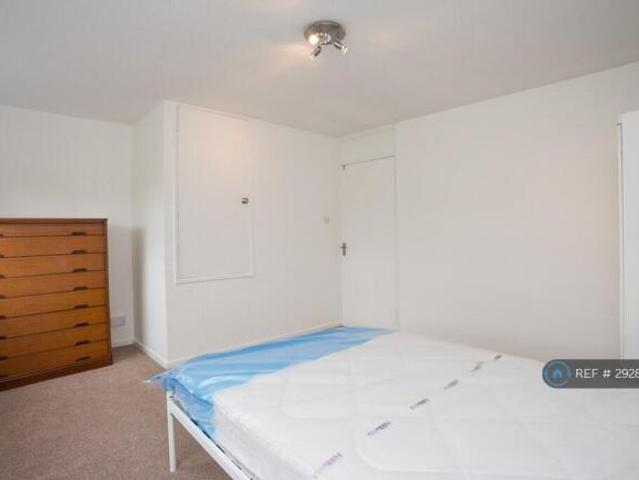 4 bedroom end of terrace house for rent in Belmore Lane, London, N7
