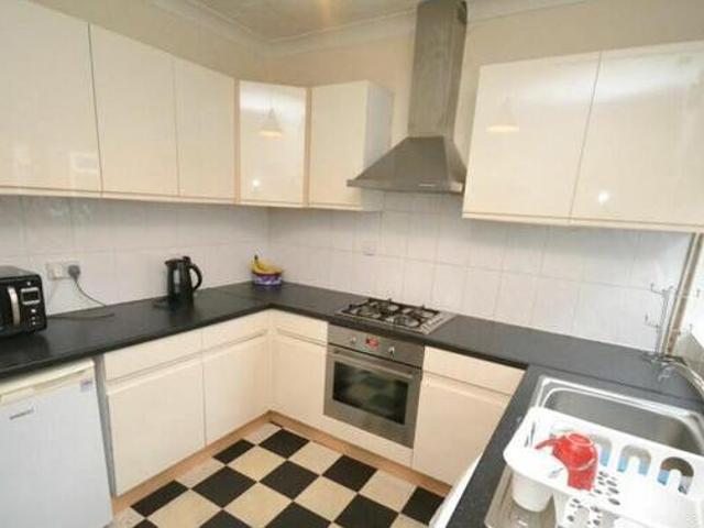 4 Bedroom End Of Terrace House For Rent In Derby