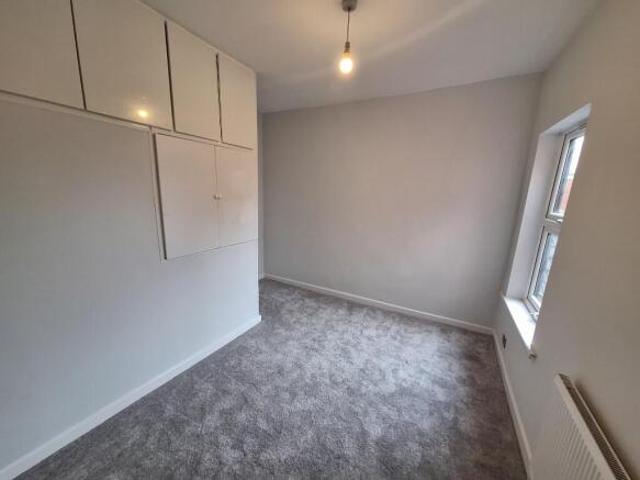 4 bedroom end of terrace house for rent in HASTINGS Road, Coventry, CV2