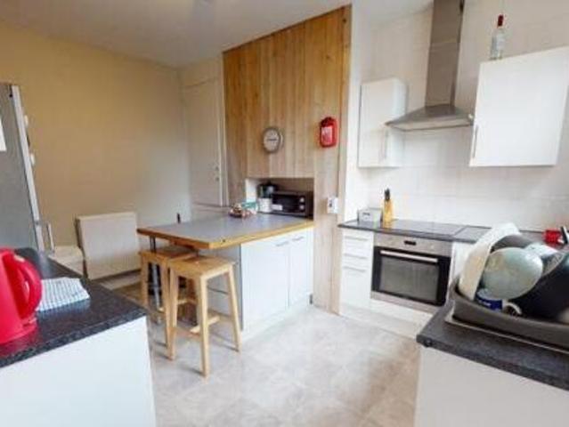 4 Bedroom End Of Terrace House For Rent In Headingley