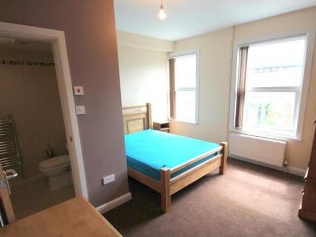 4 Bedroom End Of Terrace House For Rent In Hyde Park