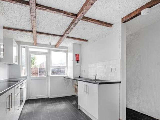 4 Bedroom End Of Terrace House For Rent In London