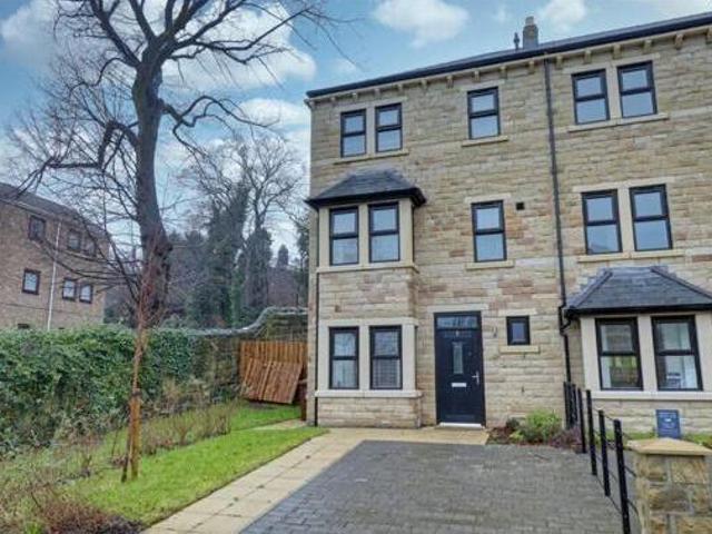 4 Bedroom End Of Terrace House For Rent In Leeds, West Yorkshire