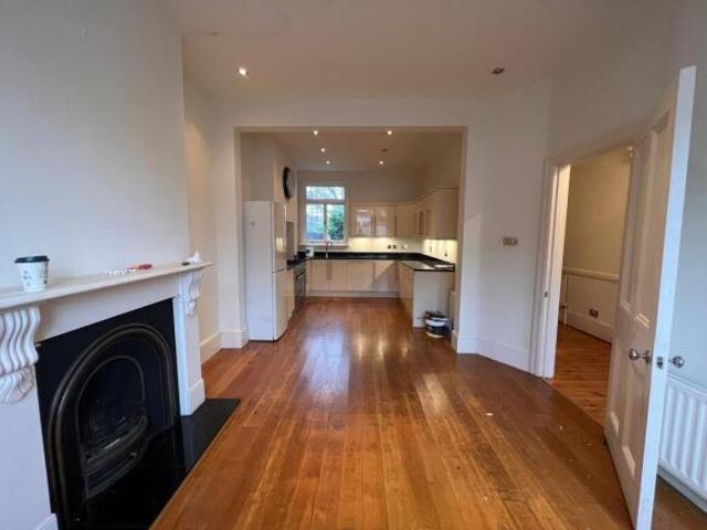 4 bedroom end of terrace house for rent in Moyser Road, SW16