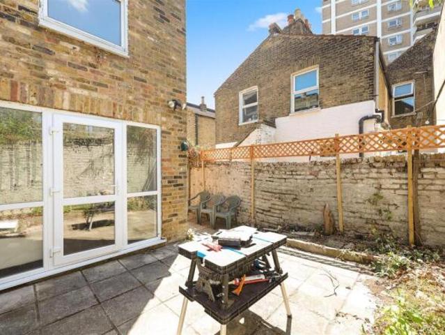 4 bedroom end of terrace house for rent in Maritime Street, Bow, E3