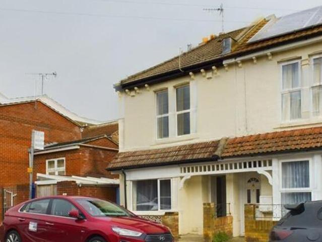 4 Bedroom End Of Terrace House For Rent In Southsea