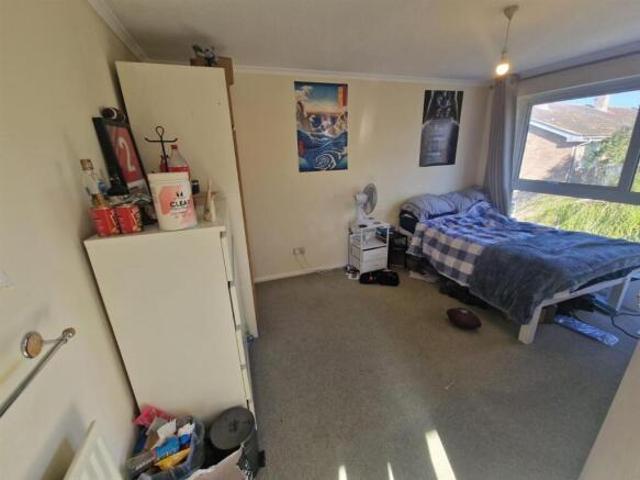 4 bedroom end of terrace house for rent in St Michaels Place, Canterbury, CT2