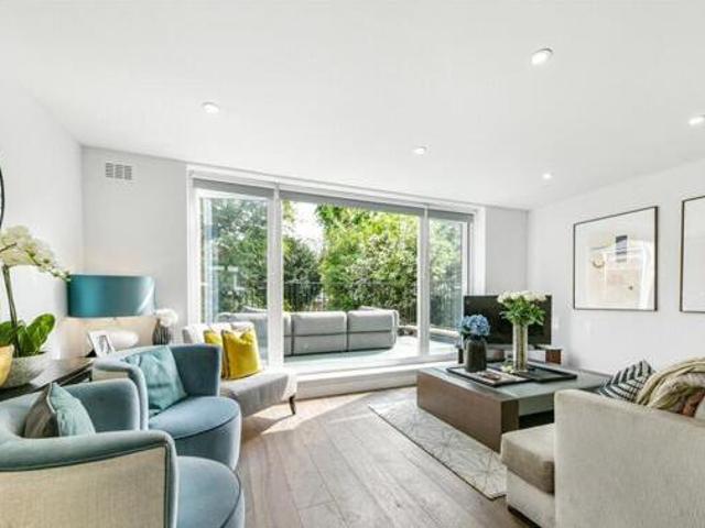4 Bedroom End Of Terrace House For Rent In Swiss Cottage, London