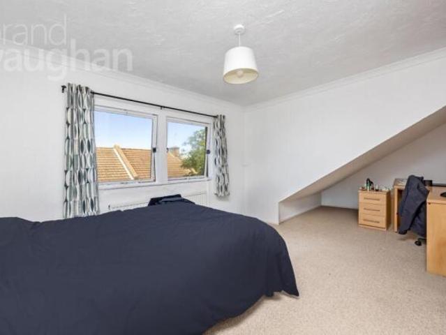 4 bedroom end of terrace house for rent in Picton Street, Brighton, East Sussex, BN2