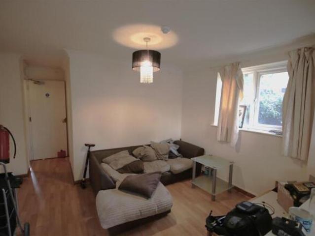 4 bedroom end of terrace house for rent in Regency Place, Canterbury Room, CT1