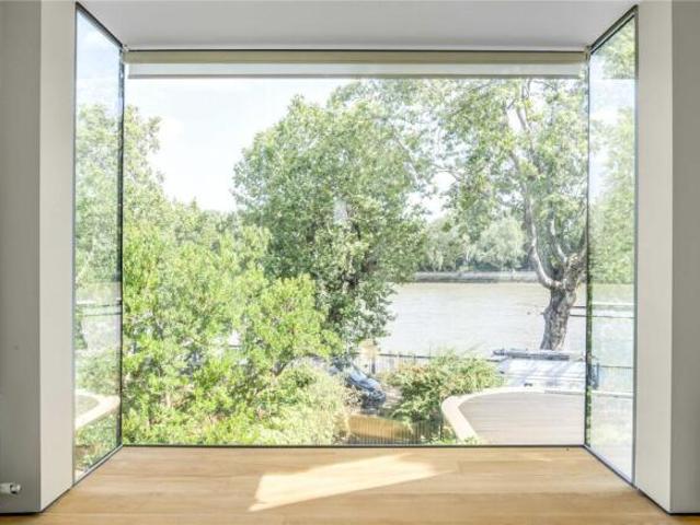 4 bedroom end of terrace house for rent in Ruvigny Gardens, Putney, London, SW15