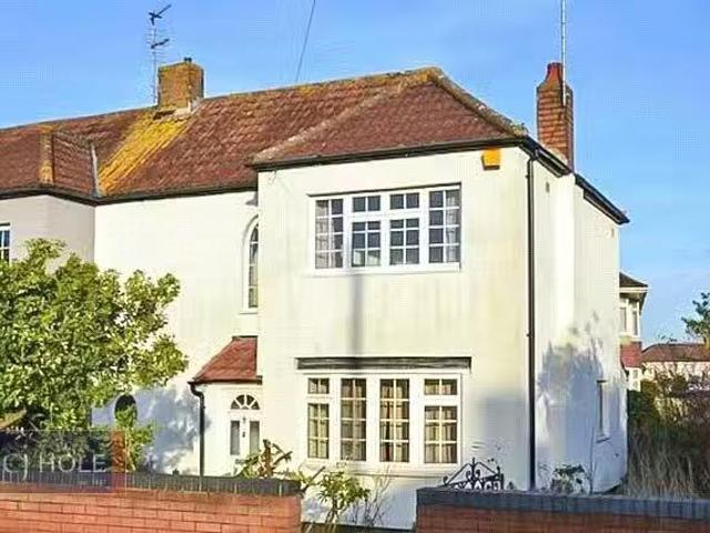 4 bedroom end of terrace house for rent in The Mead, Filton, B.