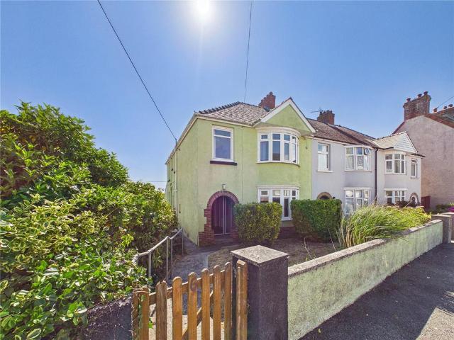4 bedroom end of terrace house for sale