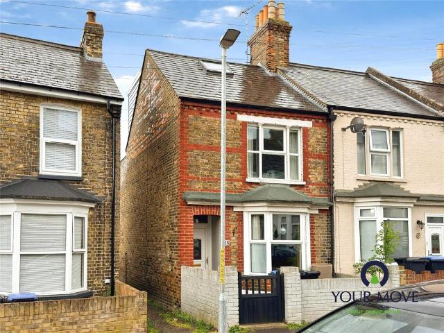 4 bedroom end of terrace house for sale