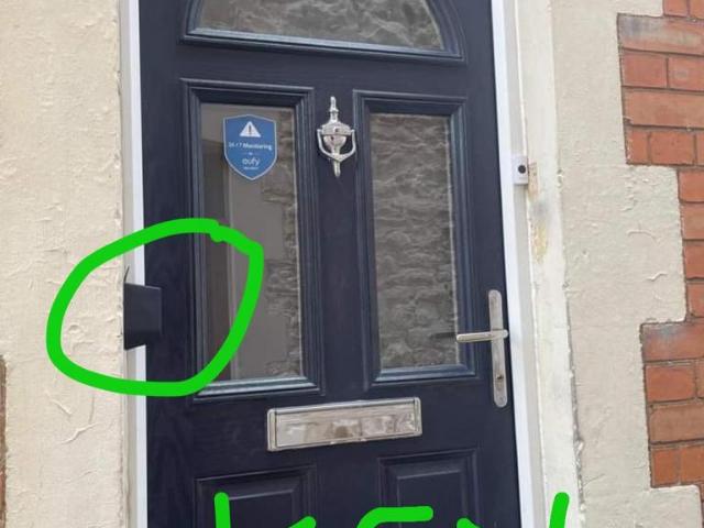 4 bedroom end of terrace house for sale