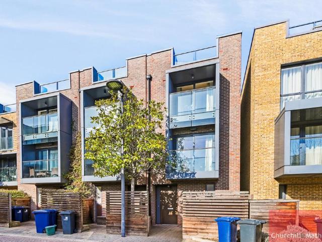 4 bedroom townhouse for sale