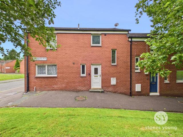 4 bedroom end of terrace house for sale